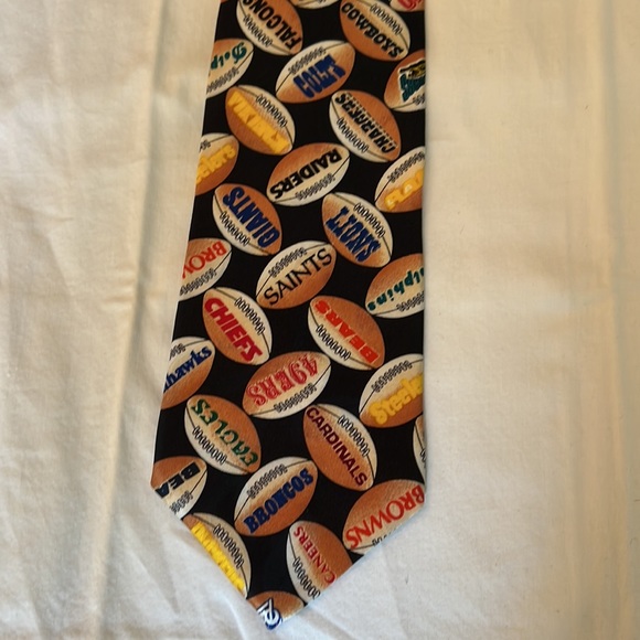 NFL | Accessories | Team Nfl Necktie Tie | Poshmark